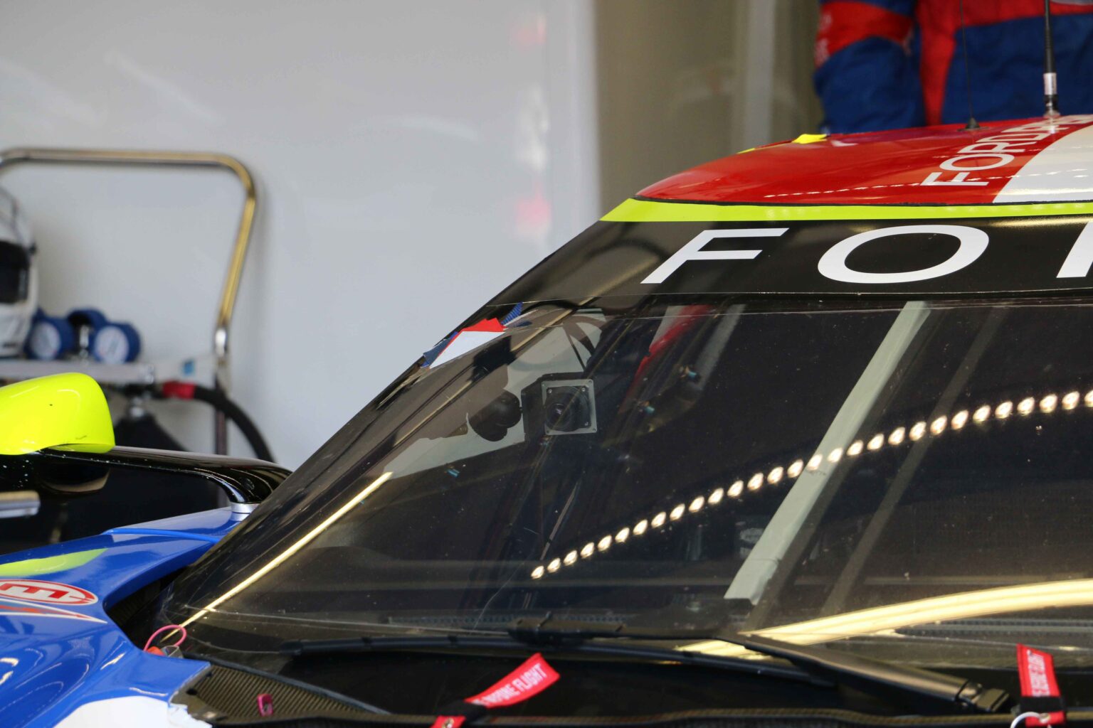 How the 24h of Le Mans profits from low light CMOS cameras - Adimec